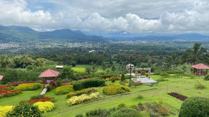 Foto Taman Wisata Pelangi di Tomohon Sulawesi Utara, Bisa Nikmati ...