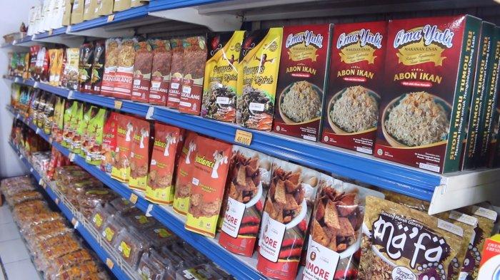 Berita Foto : Toko Oleh-oleh Khas Manado Sulawesi Utara Oma Yuli Jadi ...