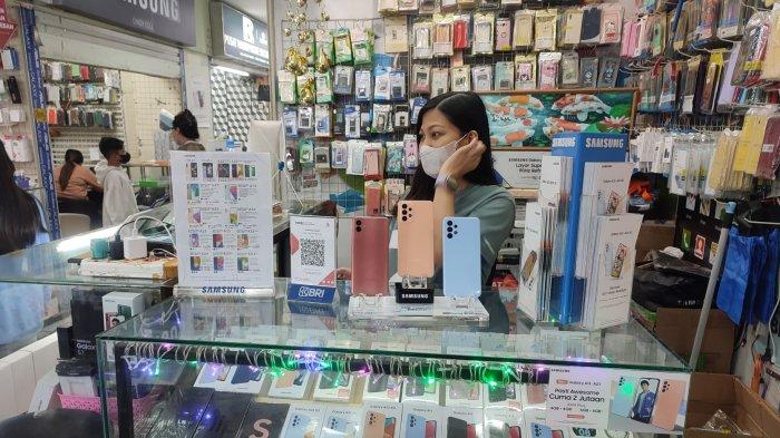 5 Rekomendasi Handphone Samsung Paling Banyak Diburu di Star Cell ...