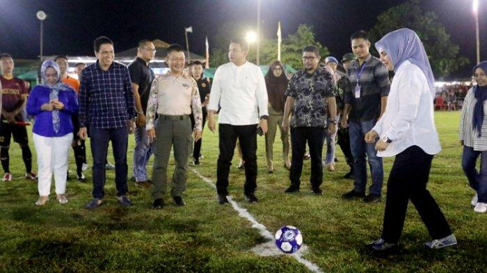 Turnamen Sepak Bola Wanita Motoboi Besar Resmi Dibuka Wali Kota ...
