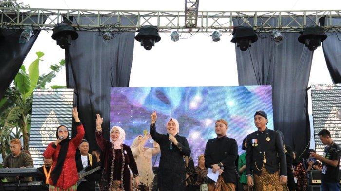 Wali Kota Kotamobagu Tatong Bara Hadiri Java Culture Festival di Modayag Boltim - Tribunmanado.co.id