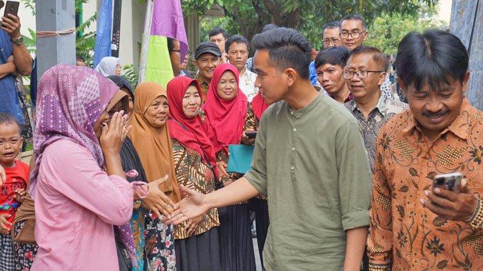 Wali Kota Surakarta Sambut Baik Program Jamban Sehat Keluarga di Kelurahan Mojo - Tribunmanado.co.id