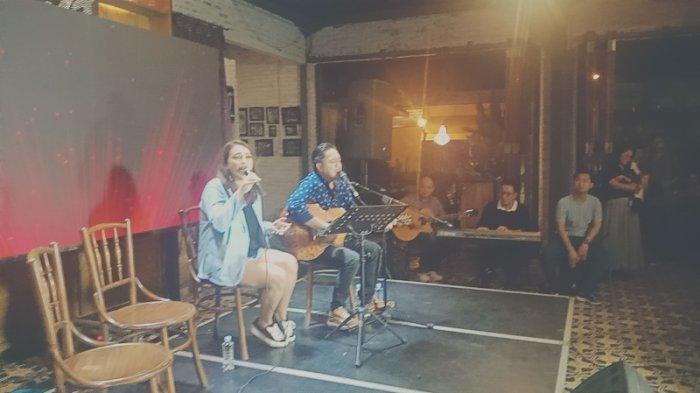 Kolaborasi Monday Nine dan Warong Bacirita, Febi Febiola Curhat Makanan ...