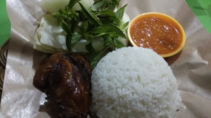 Hidangan Ayam Bakar yang Empuk dan Lezat Ada di Ayam Bakar Mas Bejo ...