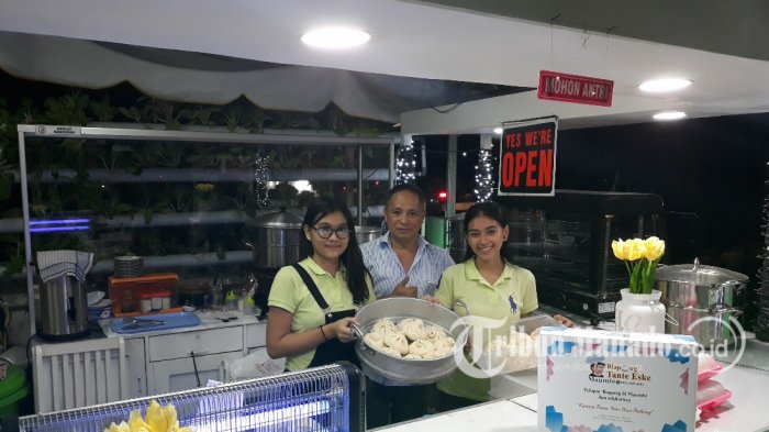 Menikmati Kuliner Biapong dengan Varian Rasa di Desa Maumbi Minut ...