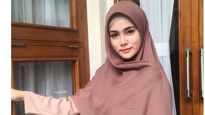 Sosok Biby Alraen, Wanita Cantik Keturunan Pakistan yang Jadi Istri Aktor Rifky Balweel ...