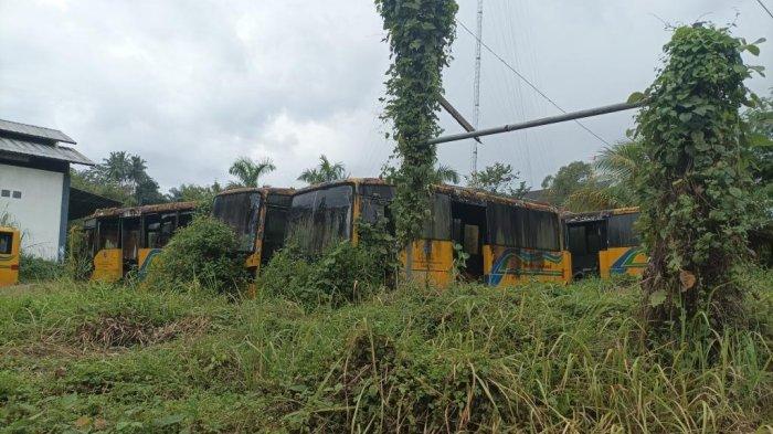 BRT di Manado Sulawesi Utara, Dulunya Bus Termodern, Kini Ditumbuhi ...
