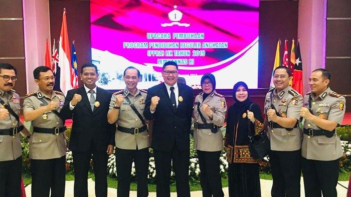 Kakanwil Bea Cukai Sulbagtara Cerah Bangun Terpilih Mengikuti Kursus ... Kakanwil Bea Cukai Sulbagtara Cerah Bangun Terpilih Mengikuti Kursus ...