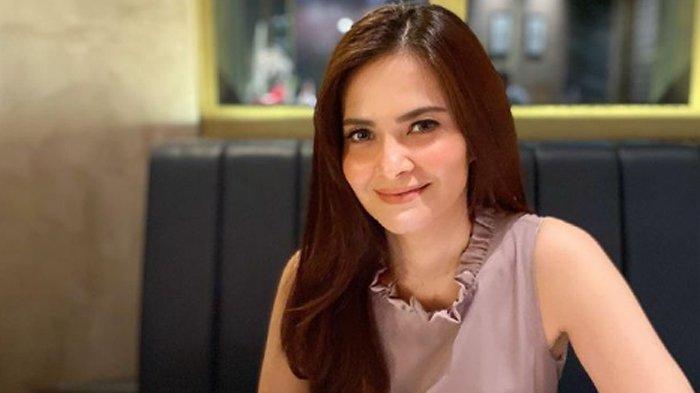 Ingat Cut Tari? Dulu Heboh Skandal Dengan Ariel Noah Hingga Dicerai ...