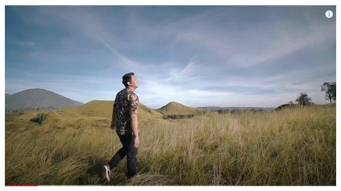 Dumes Chord - Denny Caknan feat Wawes, Lirik Iseh Sok Kelingan ...