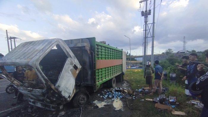 Kronologi Truk Terbakar di Interchange Manado Sulawesi Utara - Tribunmanado.co.id