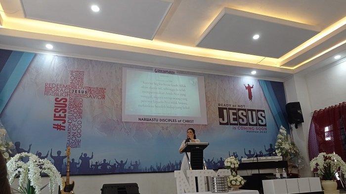 Jemaat GPdI Narwastu Manado Rayakan Ibadah Jumat Agung: Sungguh Heran DarahNya Yesus ...