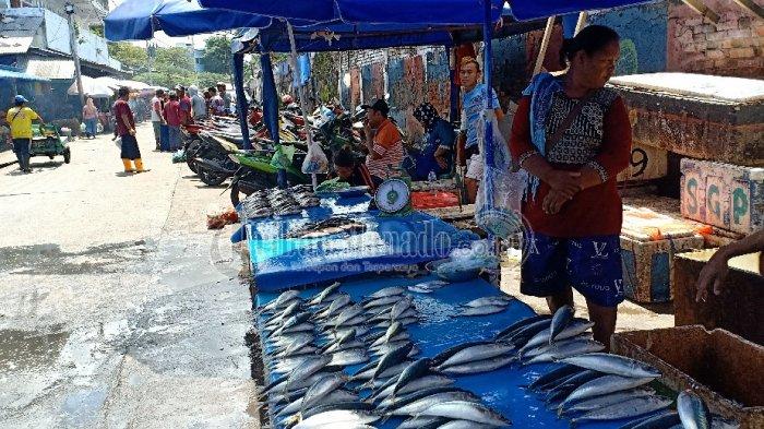 Harga Ikan di Pasar Inobonto Melonjak Satu Ekor Cakalang Ukuran Sedang ...
