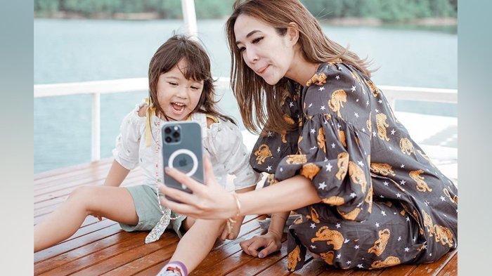 Potret Penampilan Terbaru Gempi Disorot, Gisella Anastasia Tuai Komentar - Tribunmanado.co.id