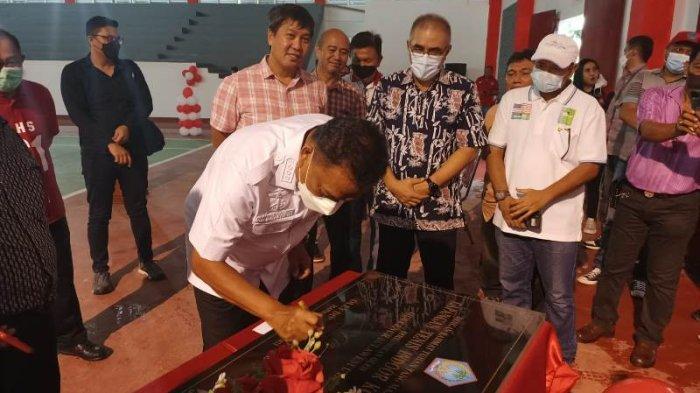 Gubernur Sulut Olly Dondokambey Resmikan Gedung Indoor Tenis Sario Kota ... Gubernur Sulut Olly Dondokambey Resmikan Gedung Indoor Tenis Sario Kota ...