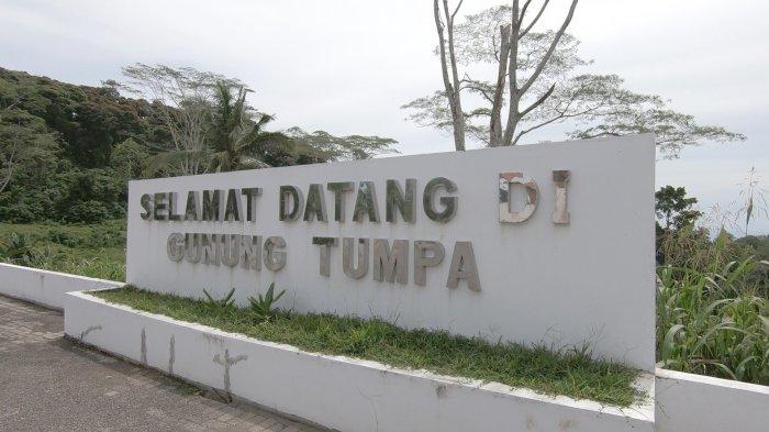 Potret Keindahan Pemandangan dari Gunung Tumpa, Wisata Andalan Manado ...