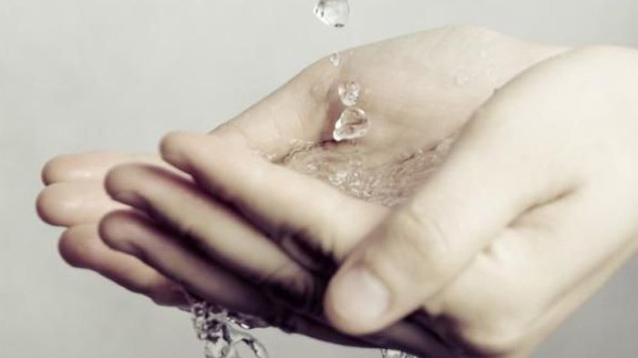 Doa Mandi Junub, Tata Cara yang Benar Bagi Laki-laki dan Perempuan ...