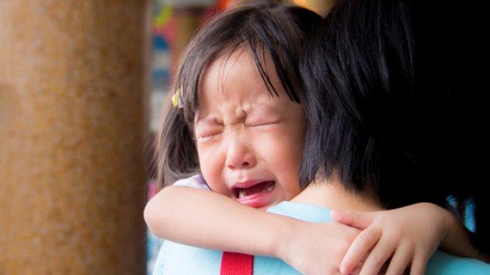 Seringlah Mencium dan Memeluk Anak Anda, Manfaatnya Sangat Besar ...