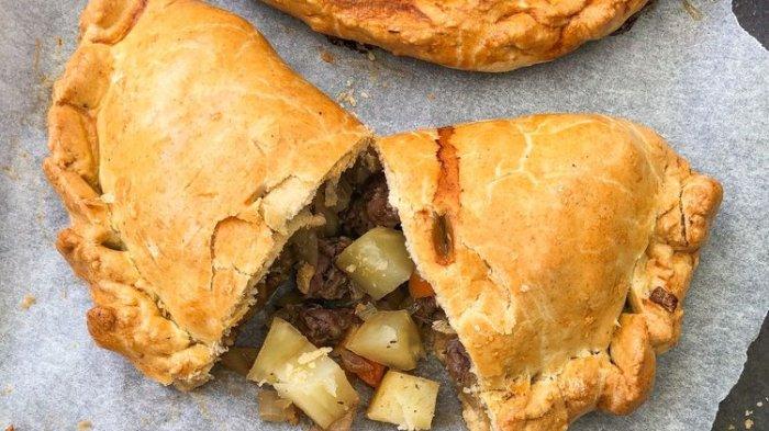 Apa Itu Karipap, Kudapan yang Mirip Pastel, Kulitnya Berlapis dan ...