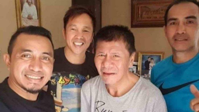 Kabar Benny Dollo Pelatih Timnas Indonesia, Kini Dirawat Tanpa ...