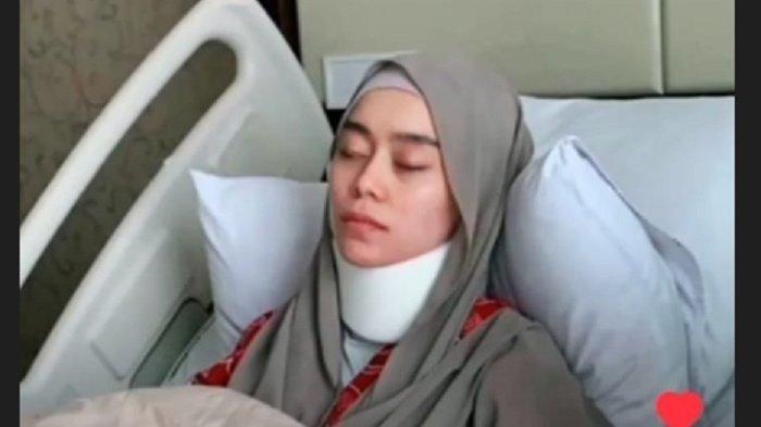 Potret Terbaru Lesty Kejora Masih di Rumah Sakit, Lihat Lebam di Wajahnya - Tribunmanado.co.id