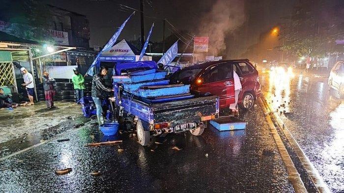 Kecelakaan Maut Tadi Pukul 04 40 Wita 2 Orang Tewas Usai Pikap Dan