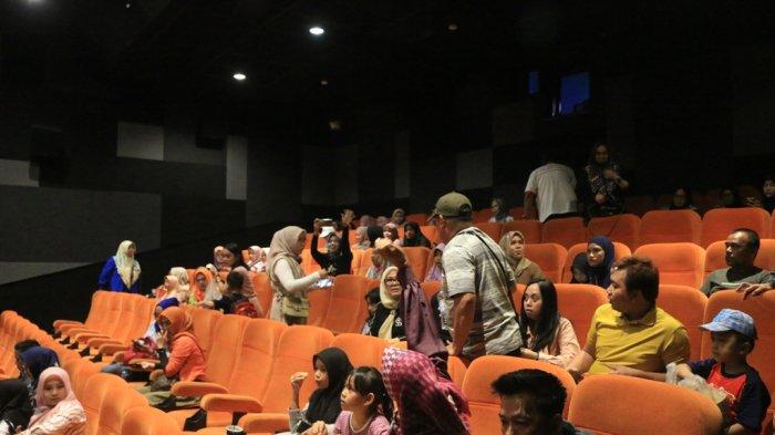 DPW KKSS Sulut Nonton Bersama Film Mappacci di Cinepolis Lippo Plaza ...