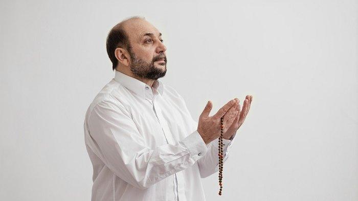 Viral di TikTok, Berikut Lirik Sholawat Allahul Kafi Rabbunal Kafi ...