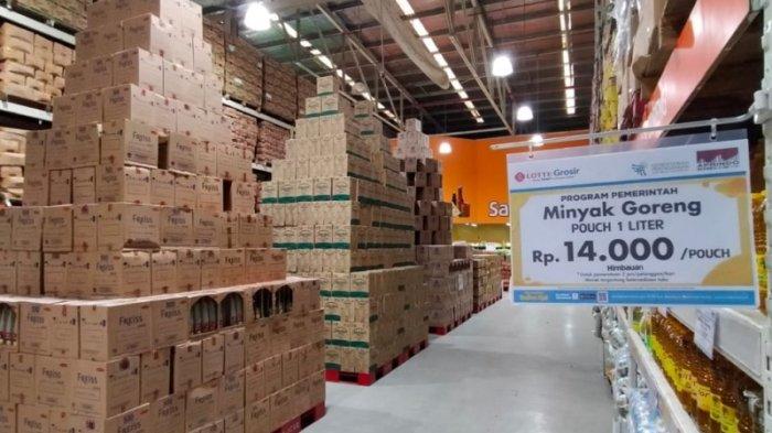 Lotte Grosir Klarifikasi Video Beli Minyak Goreng Disertai Belanjaan Rp ...