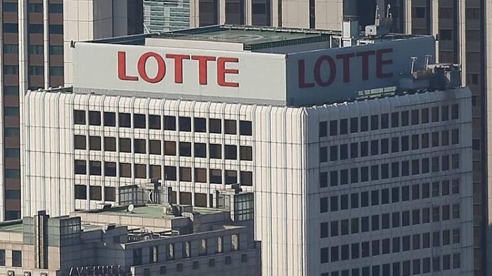 Bos Lotte Ditemukan Gantung Diri Pakai Dasi di Pinggir Jalan Seoul ...