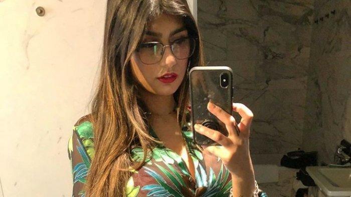 Ingat Mia Khalifa? Mantan Bintang Film Dewasa Keturunan Lebanon, Bongkar Kejahatan Pada Manusia ...