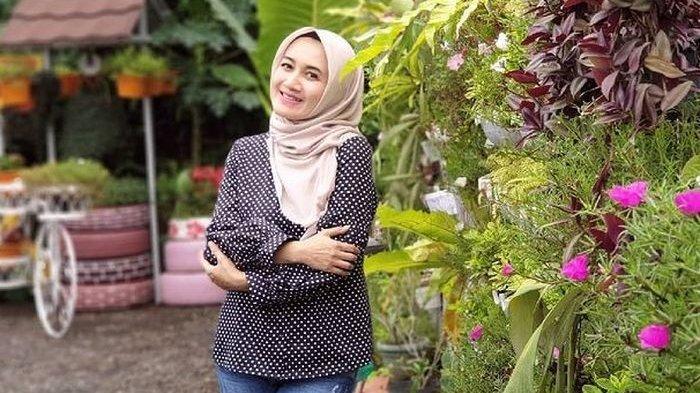 Potret Nini Karlina, Dulu Penyanyi Dangdut Terkenal, Kini Fokus Urus ...