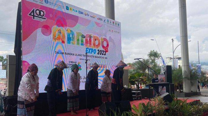Potret 400 Model Tampil di Manado Expo dan Fashion Week 2023 - Tribunmanado.co.id