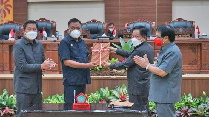 Gubernur Sulawesi Utara dan Ketua DPRD Teken Nota Kesepakatan KUA PPAS APBD 2022 - Tribunmanado ...