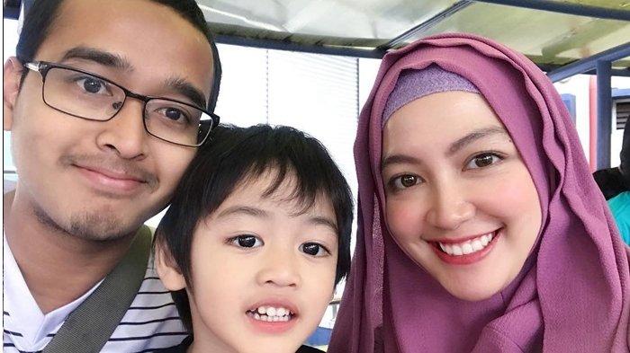 Arti Kalandra Azghan Sadawira, Nama Anak Mantan Penyanyi Cilik ...