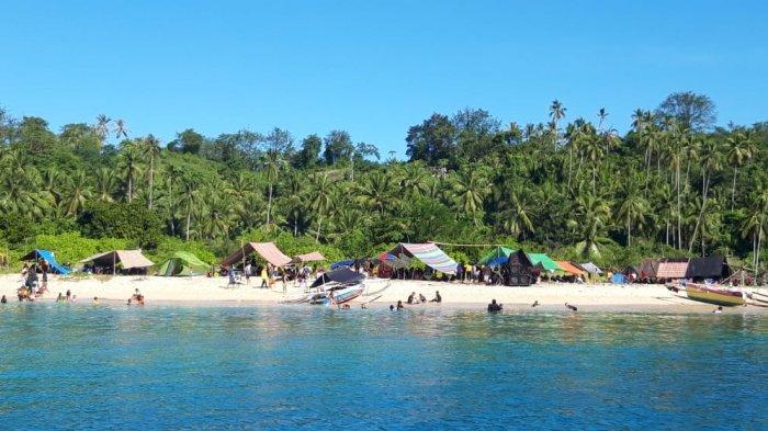 Wisata Manado - Pulau Nanas Boltim Pantai Pasir Putih yang Wajib Anda ...