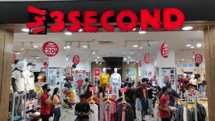 Warga Manado Serbu Re-opening 3Second Store Mantos, Ada Diskon Spesial ...