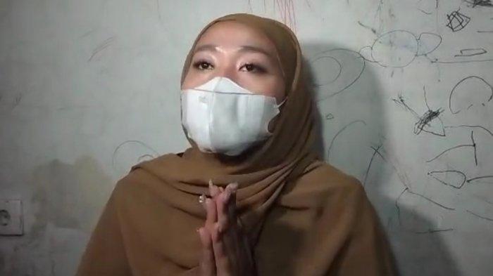 Sosok Riski Marpaung, Tiktokers Viral Lantaran Pamer Pakaian Dalam, Sudah Minta Maaf ...