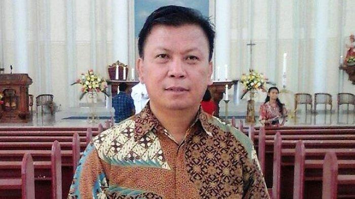 Dilaporkan Atas Dugaan Kasus Pelecehan Anak di Minahasa, Ruben Kalalo ...