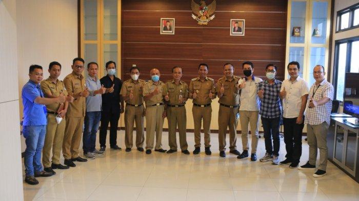 Manajemen Tribun Manado Silaturahmi dengan Bupati Boltim Sachrul ...