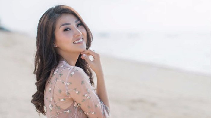 Cerita Sarwendah Istri Ruben Onsu, Pernah Diselingkuhi dan Jadi Pacar ...