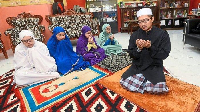 Panduan Sholat Idul Fitri di Rumah serta Contoh Isi Khotbah Salat Ied ...