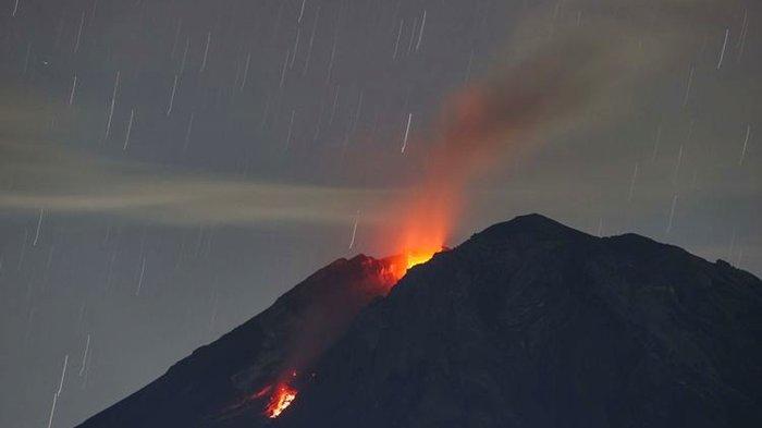 Gunung Semeru Naik Level Status Menjadi Siaga, Ini Penjelasan Badan ...