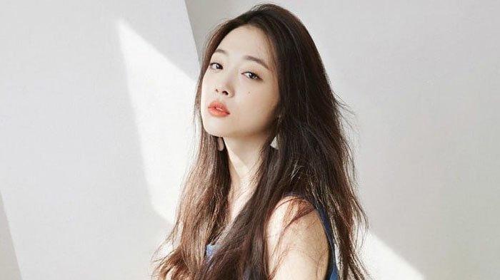 Sulli Sering Dibully Netizen Semasa Hidup, Cibiran Kisah Asmara Hingga ...