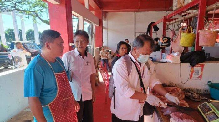 Harga Daging Babi di Pasar Bersehati Manado Sulawesi Utara Masih Stabil ...
