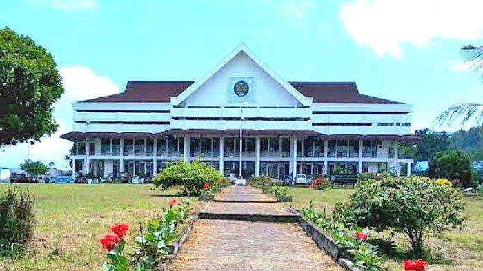 1.170 Calon Mahasiswa Lulus SBMPTN di Universitas Negeri Manado, Rektor ...