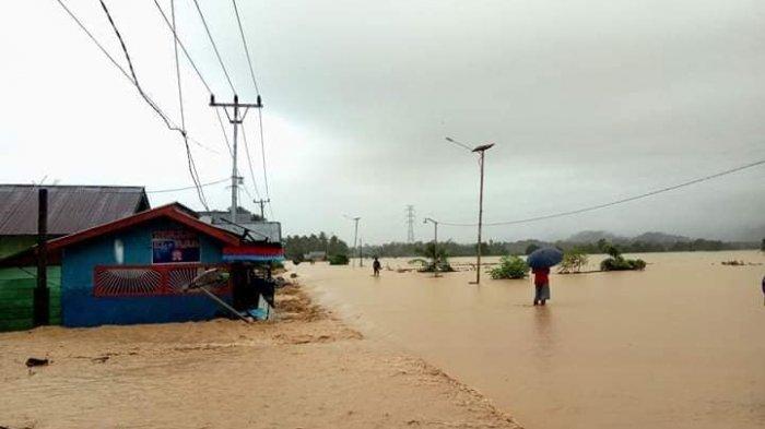BREAKING NEWS Akses Jalan Trans Sulawesi di Bolmut Tak Bisa Dilalui Akibat Banjir Bandang ...