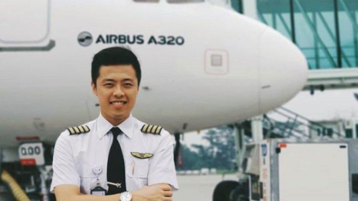 Subscriber Terbanyak, Pilot Ganteng Indonesia Ini Bisa Beli Pesawat ...