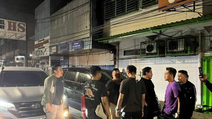 Viral Video Selebgram Ajudan Pribadi Ditangkap Polisi di Jalan Raya Makassar - Tribunmanado.co.id