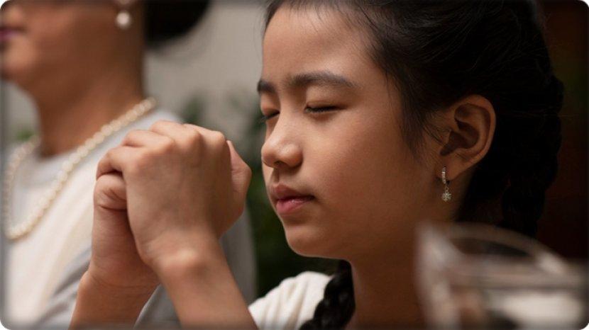 3 Doa Kristen untuk Orang Tua - Tribunmanado.co.id